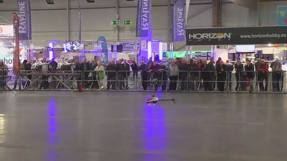 RC模型直升机极速3D飞行