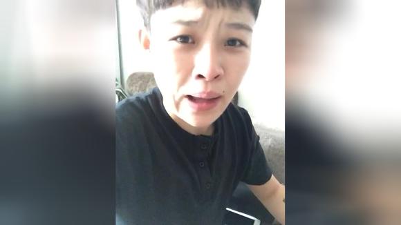 东北小哥教你棒球帽的正确戴法,要这样戴帽子嘛