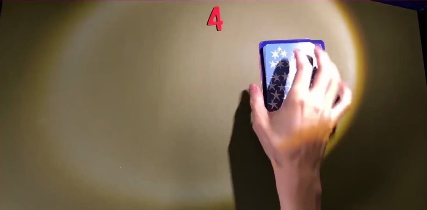塔罗测算他对我:到目前她他还有其他想法吗?