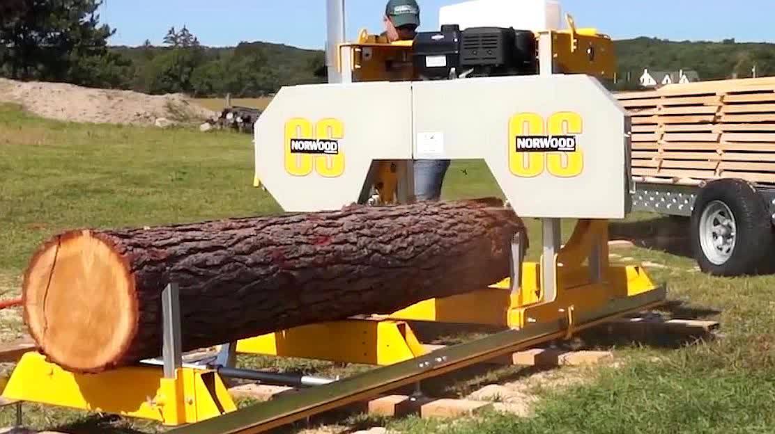 国外的木材切割机,一分钟变成你想要的木板,工作效率令人赞叹