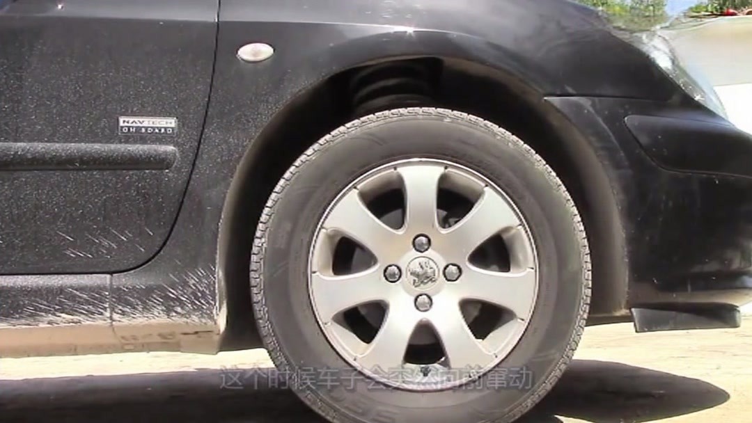 开手动挡车3点技巧与禁忌,新手可不能马虎,花2分钟看一遍学会