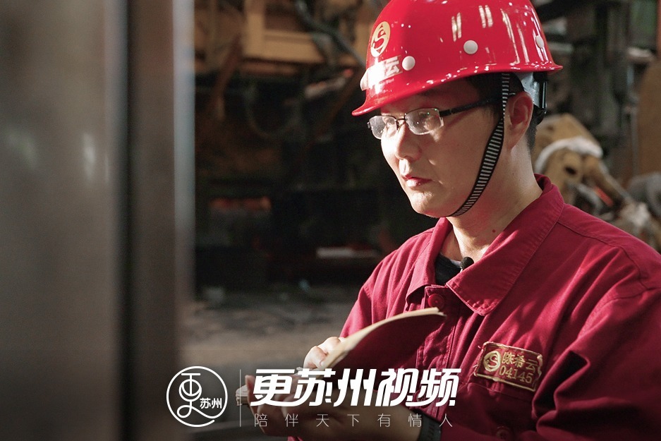 他不仅炼钢,也“炼人”!