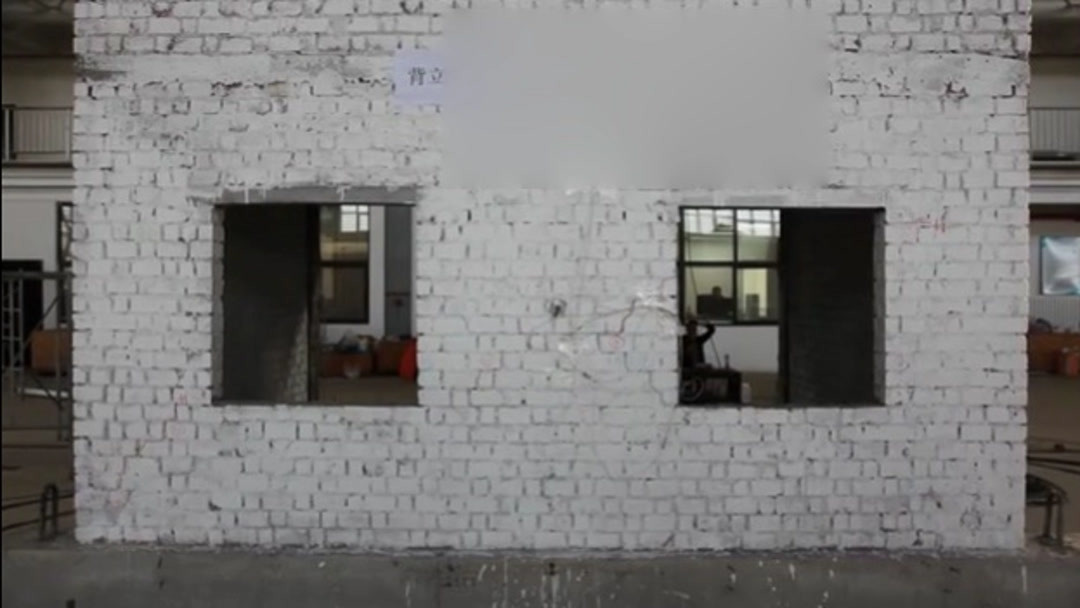 高延性混凝土加固农房抗震振动台视频