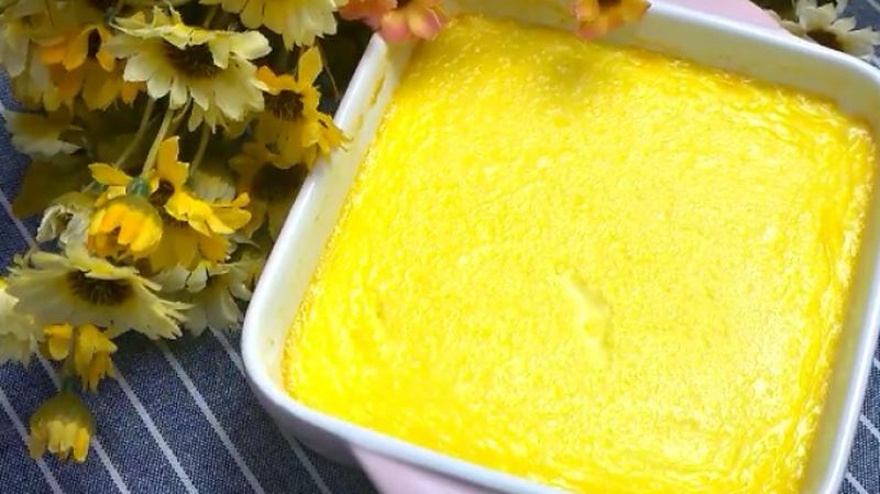 教你做营养美味的鸡蛋布丁,做法简单又美味,大人小孩都爱吃!