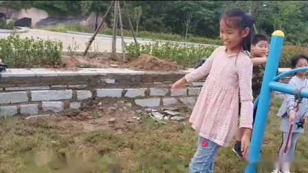 确山县靖宇小学红领巾动感研学营活动纪实十六室外拓展