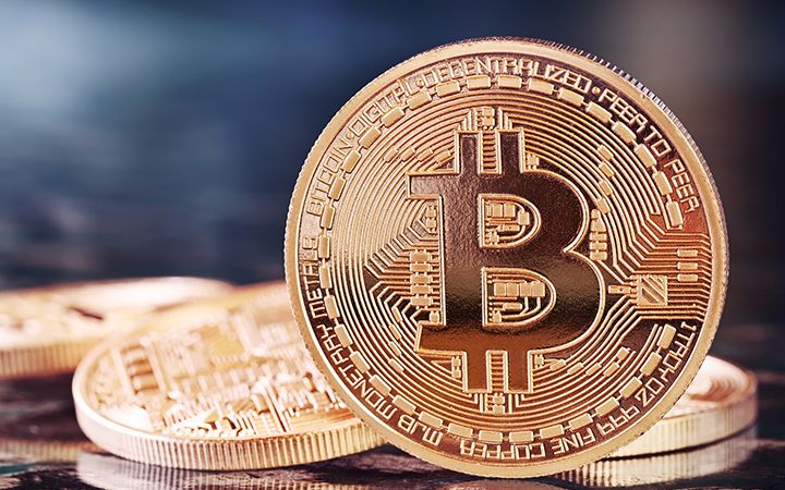 【科技早报】矿工哭了!比特币暴跌至谷底