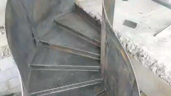 北京钢结构工程施工价格,旋转楼梯设计施工制作安装价格13910386674