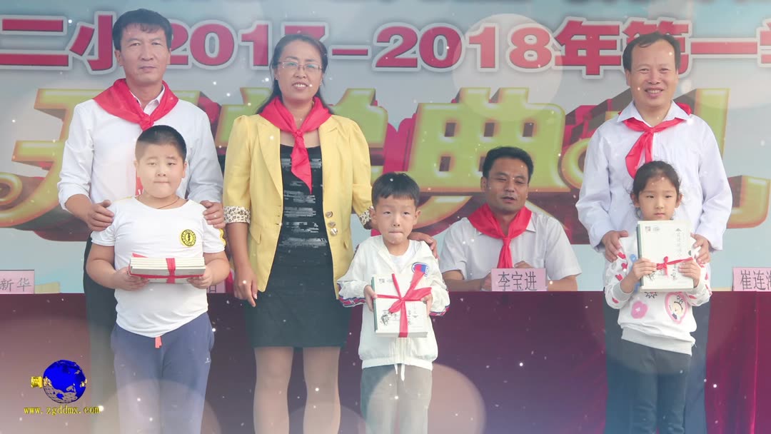 魏善庄镇第二中心小学简朴而庄重的新学期开学典礼