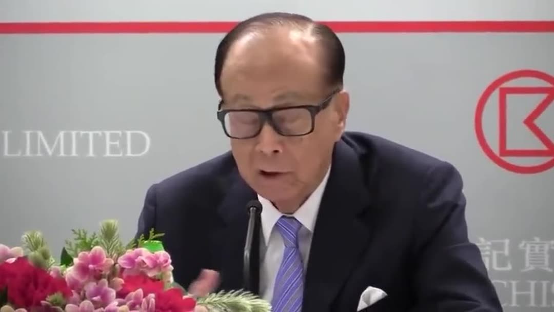 李嘉诚为什么能成亚洲首富?看看他家祖坟就明白了,风水真是好!