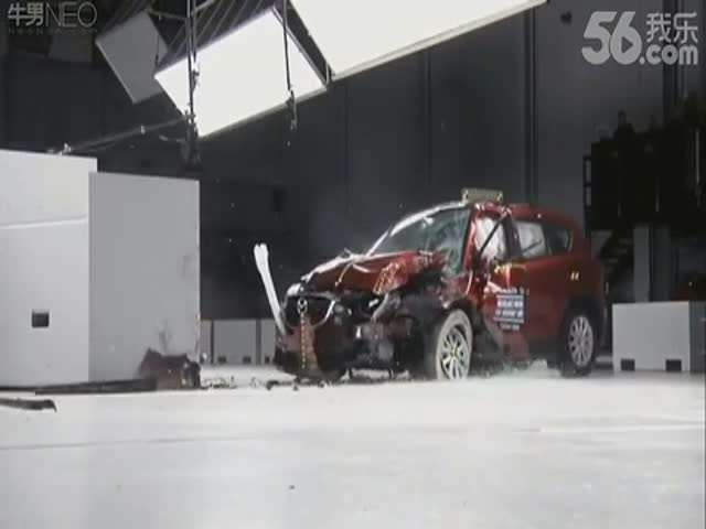 各种SUV碰撞测试视频【牛男汽车】