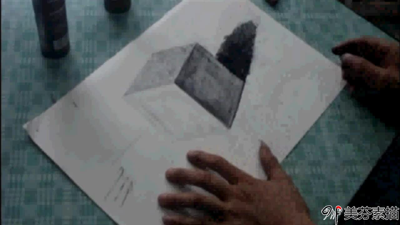 正方体明暗素描入门,立方体黑白灰的画法技巧