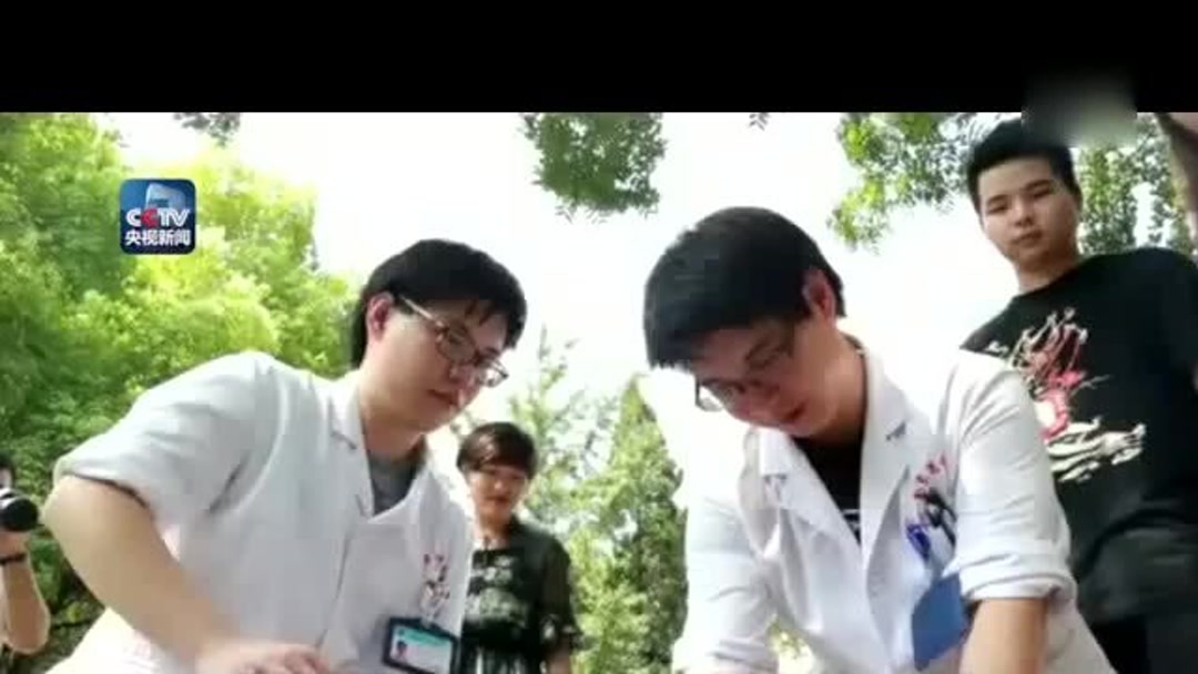 医生自唱自演急救MV 5分钟技能get√