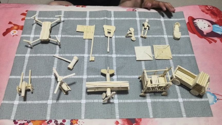 废弃木棍制作小玩具