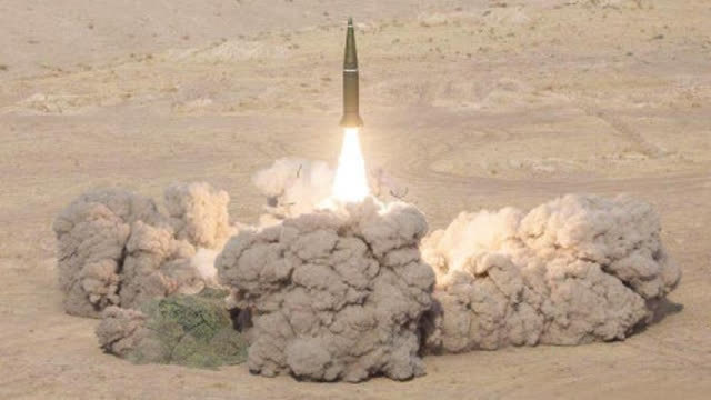 美国模拟和俄罗斯打核战,300枚核弹就瘫痪,几小时...