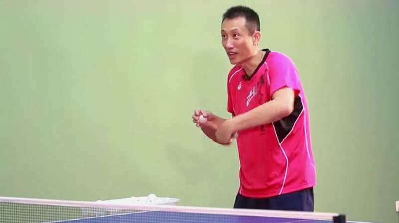 乒乓球教学:如何一步步练就“反手撕”?一起来看专业教练怎么说