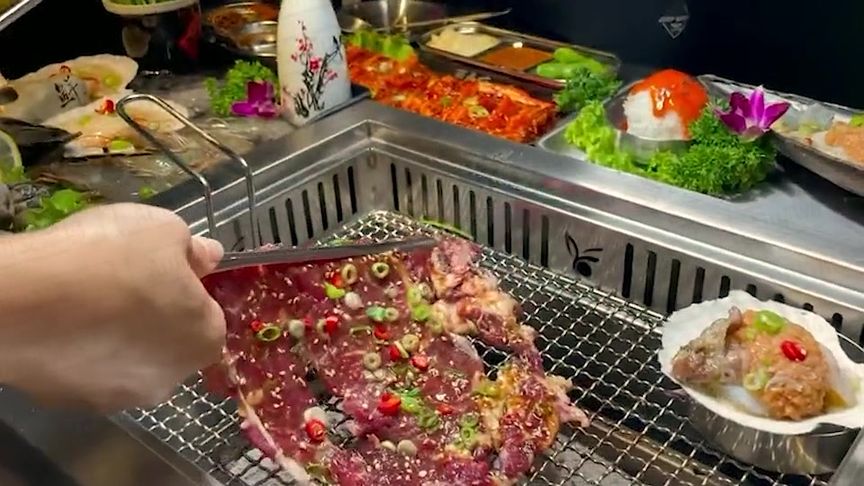 #商用厨房设备 #烤炉 #炭烤 瑞丰特色炭烤炉店铺使用效果