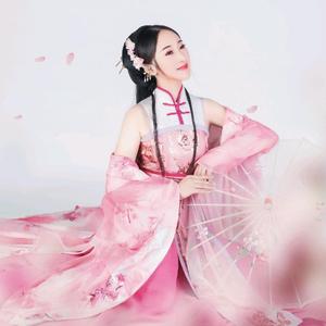 会跳舞的小姐姐vv 