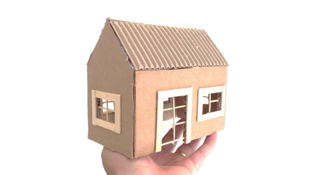 如何用硬纸板制作一个漂亮的小房子?在家就能制作