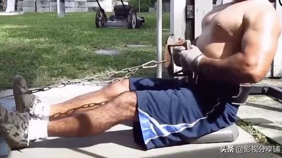 每日笑一笑快乐少不了,运动时得注意安全哈