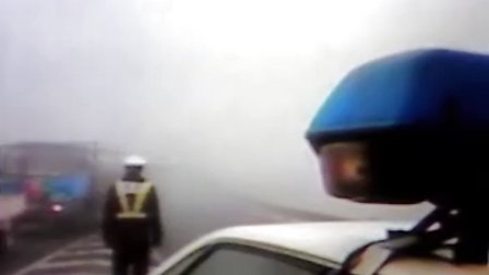 高速连环撞车事件真实画面