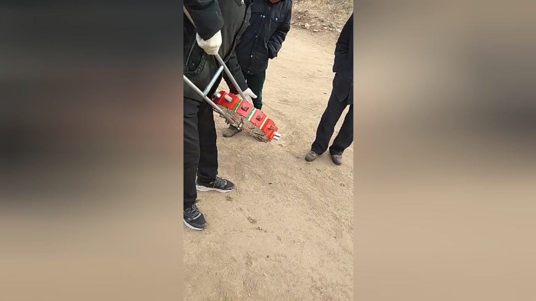 手推式播种器