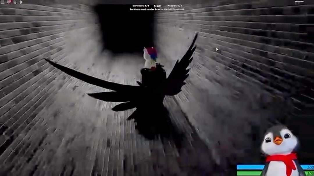 Roblox小熊模拟器!刚逃出小猪追捕!这次又被只熊追杀?面面解说