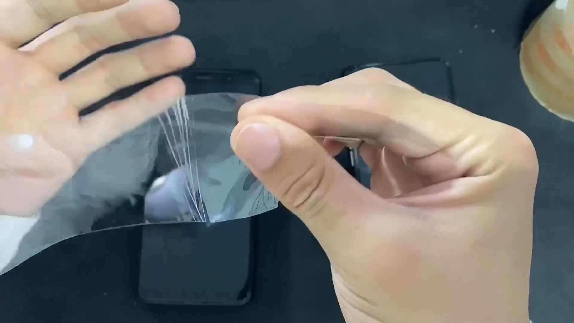 手工胶水做出来的指纹模型,测试是否能解开指纹密码?