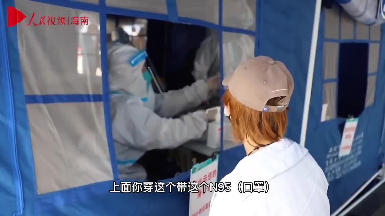 了不起的她!核酸采样员:酷暑下坚守却"冷得发抖"