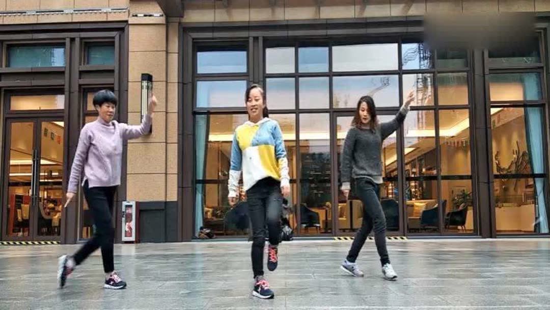 火箭少女101《卡路里》舞蹈完整版教学,老师现场教学,你来吗