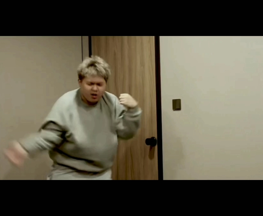 【海皇宝宝‖各种摇】海皇宝宝各种摇,就是没有社会摇!(∗ᵒ̶̶̷̀...