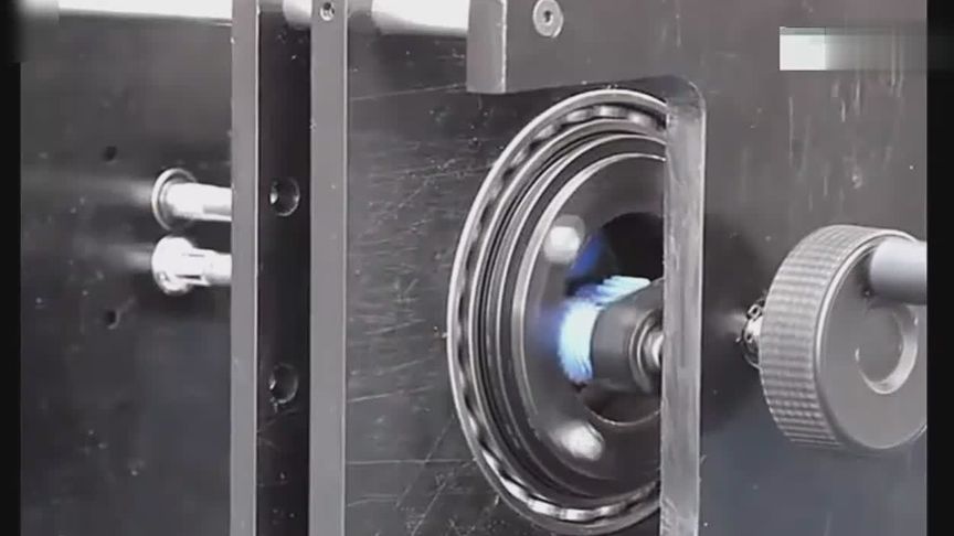 这样式的齿轮传动,你见过吗?充满了科技的美感