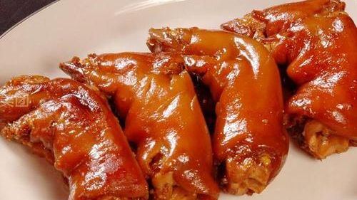 猪蹄怎么做才好吃?厨师长教你秘制做法,简单易学,比饭店还软糯