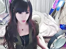 YY战歌pk《娱+战歌》女神mc鸽宝版