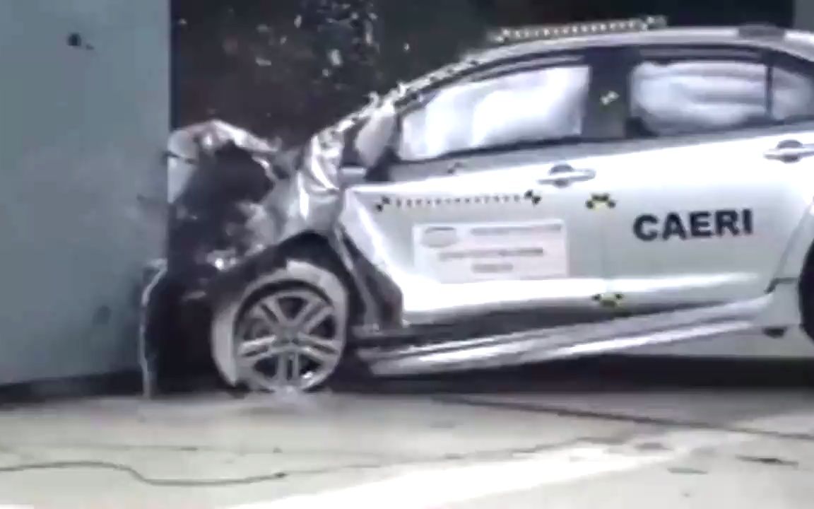 丰田雷凌驾驶员安全碰撞测试,这结果你有什么想说的!