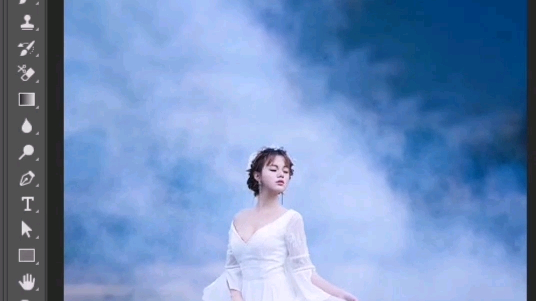 手机广告图必用的PS技术,用photoshop生成满屏照片,六小灵童PS教程