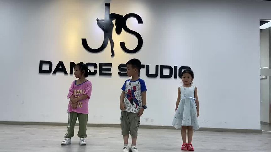 用心记录你ߎ�生命里不可复制的每个瞬间#JS舞蹈 #JS