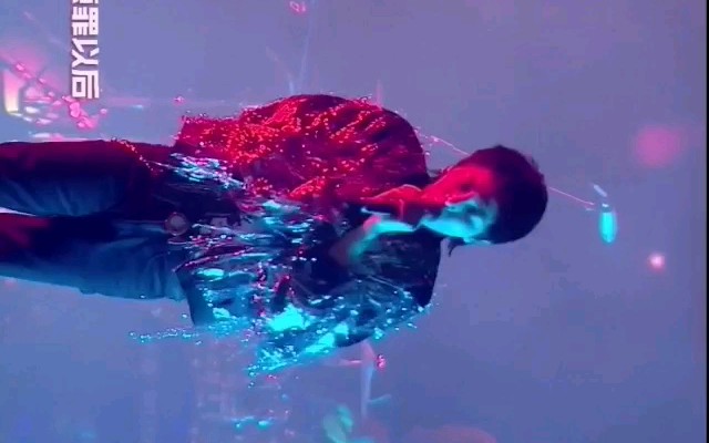 2019湖南跨年演唱会现场—华晨宇《斗牛》