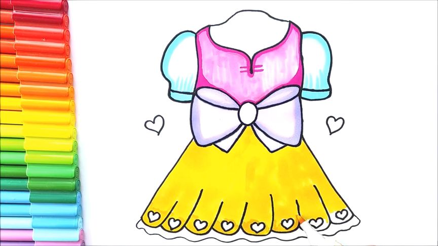 如何画可爱的裙子卡通画