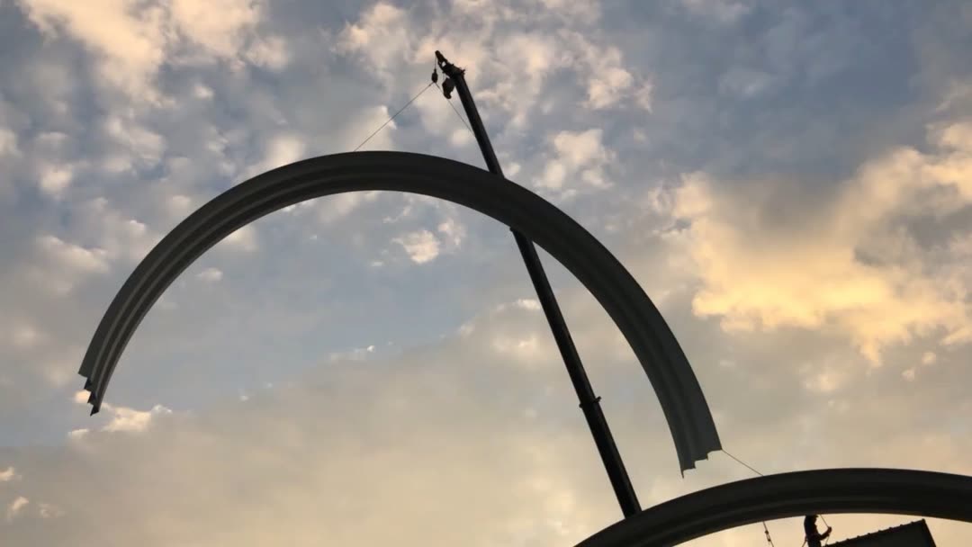 大跨度杰达拱形屋顶结构