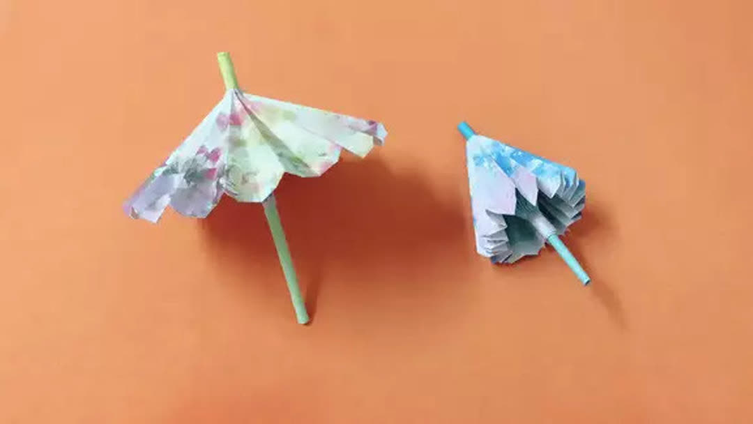 可以打开的立体雨伞折纸,几分就做好了,非常简单的手工折纸教程