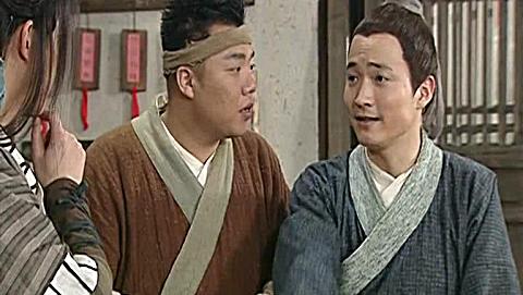 《武林外传》片段, 秀才用钱收买老白和大嘴, 为了心爱的姑娘舍不得...