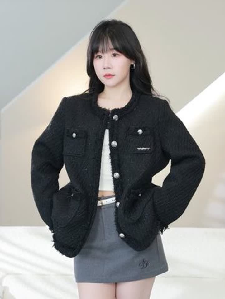 自带细闪的小香风羽绒服,超显贵气#双十一 #ootd穿搭 #羽绒服 #商城双...