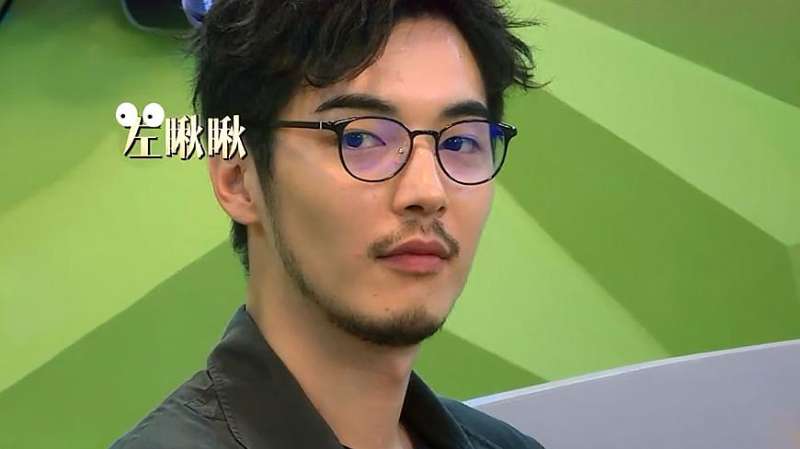 金世佳初次见面相亲式自我介绍没车没房，一秒惊呆宋轶！