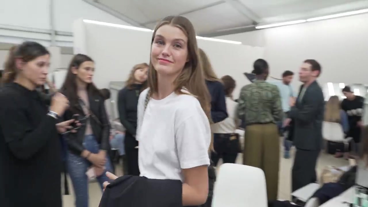 Loic Prigent_手把手教你打造完美的Chanel秀场妆容