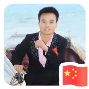 爱运动的邹老师 