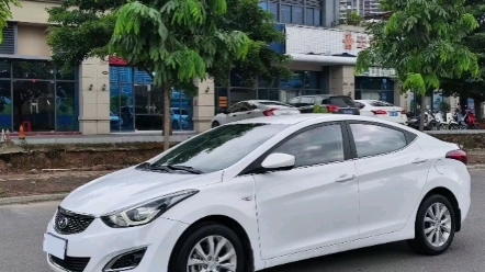 现代朗动一手车18年上牌,大屏、倒车影像、最美白外黑内、1.6排量...