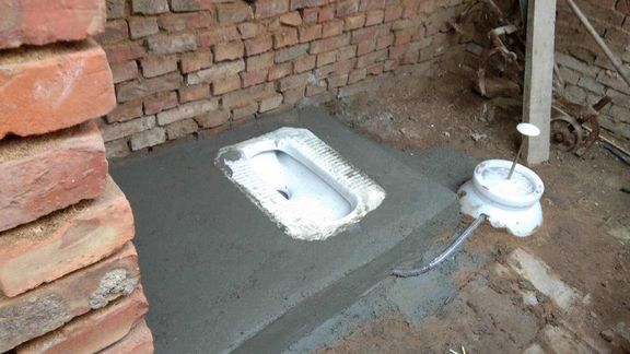 现在进行大规模的农村厕所改造,你们家的厕所改造了吗?