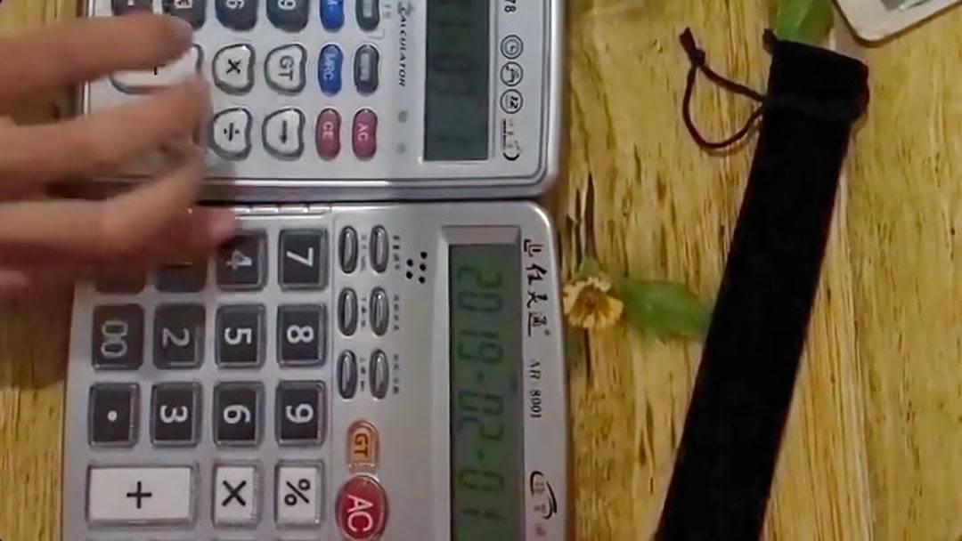 【计算器翻奏】如何用三台计算器演奏一段耳熟能详的名侦探柯南BGM.