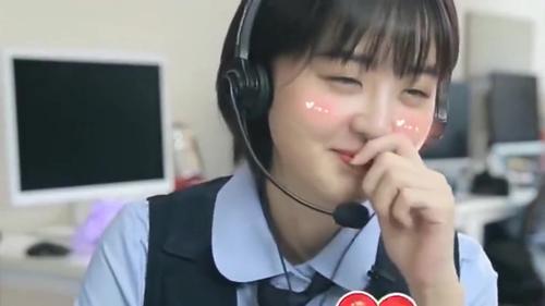 客服小姐姐日常,遇到的客户上来就表白,机智回复暴露高情商