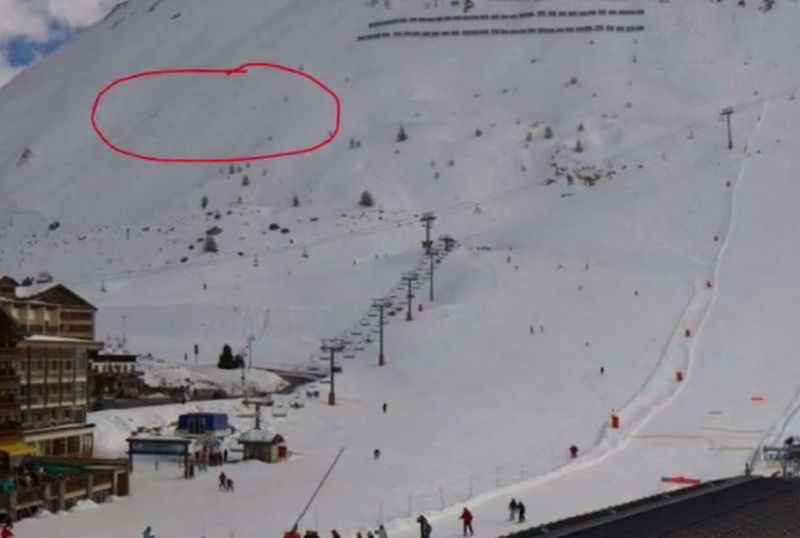 法国东部滑雪胜地发生雪崩 至少4人死亡